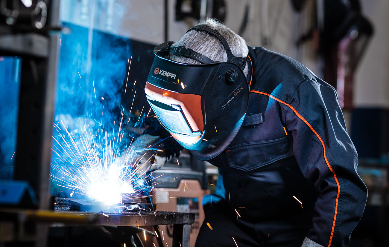 Fabrics in the metal and steel industry | Inherent FR fabrics
