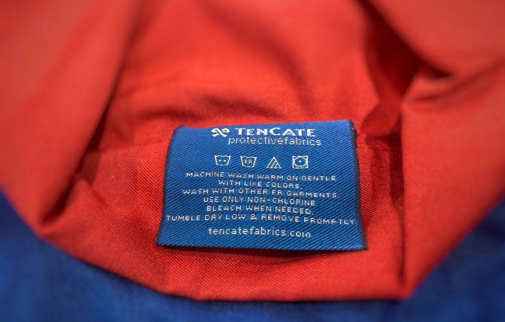 How to wash FR clothing?